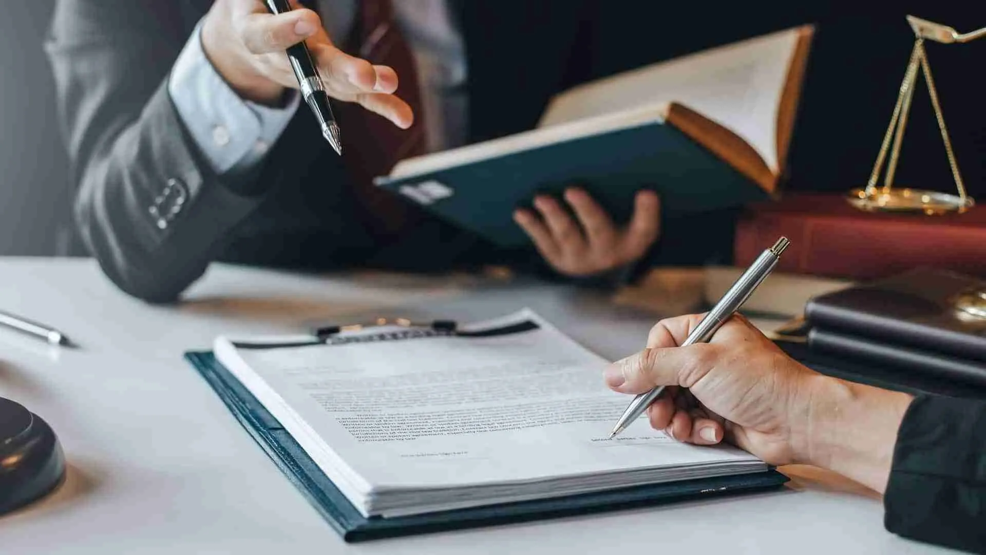 Financial and Legal Services in Thailand | VIP Luxury Services